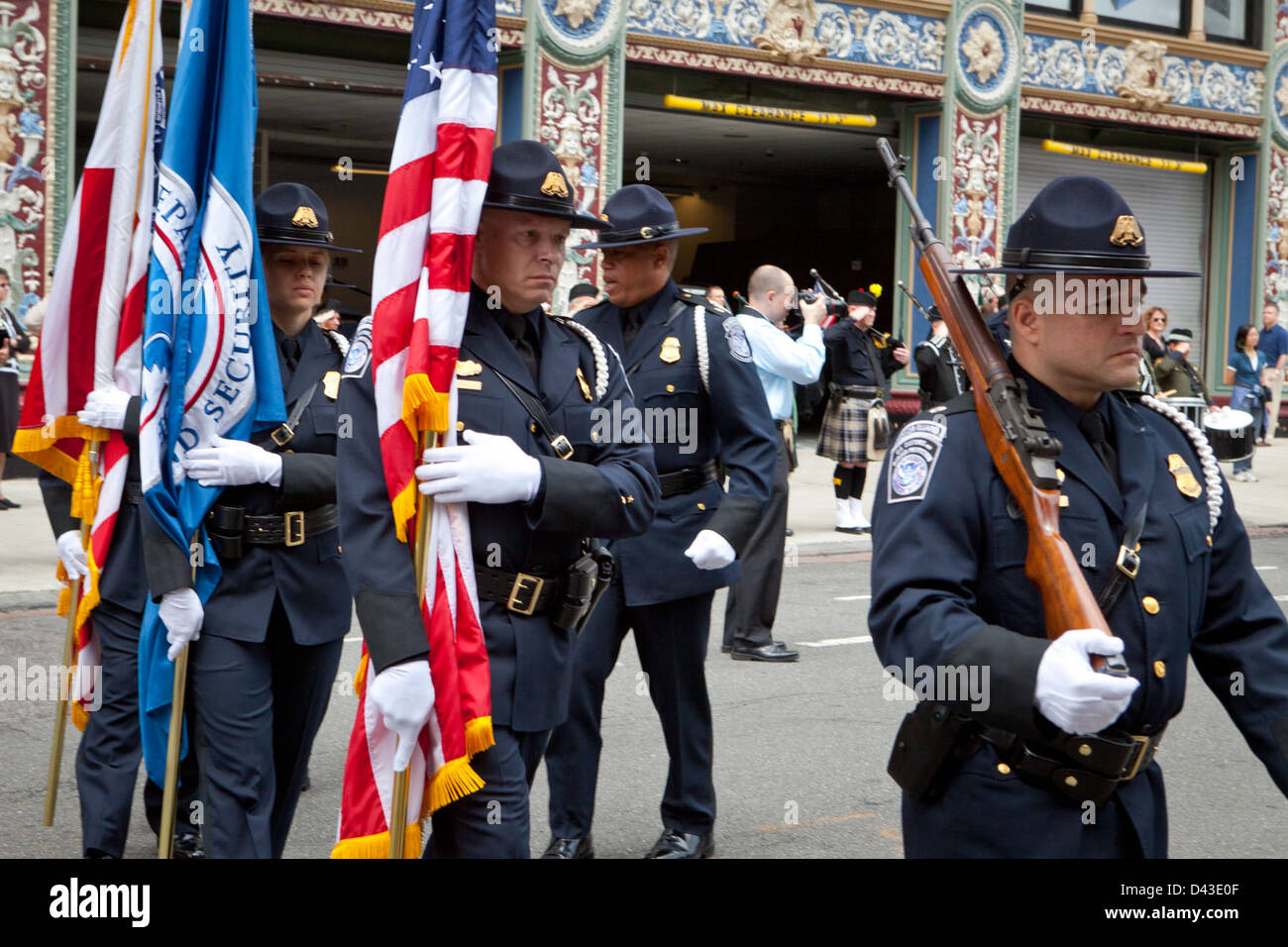 An image capturing federal law enforcement officers during National ...