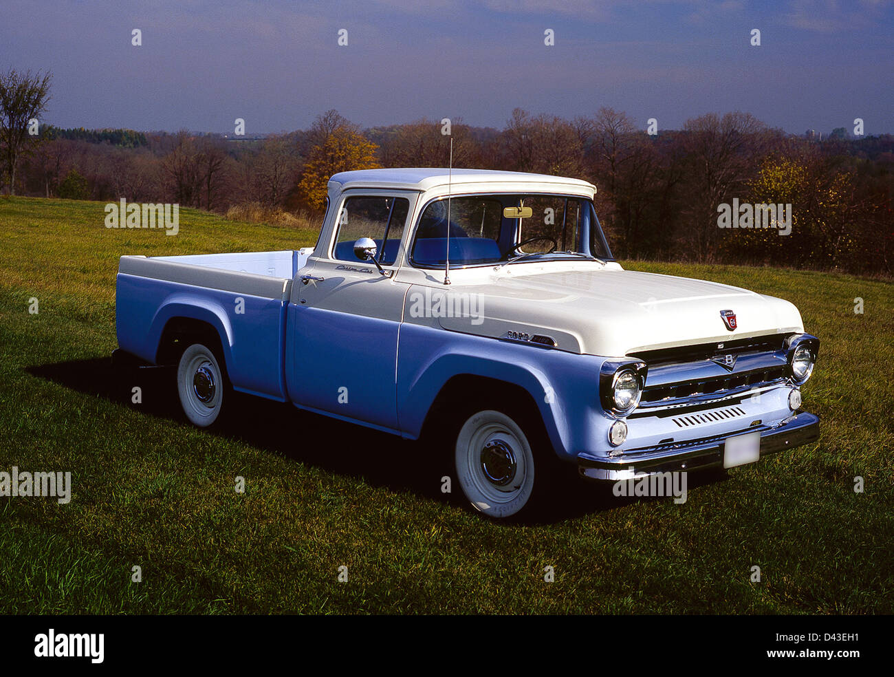 1957 truck hi-res stock photography and images - Alamy
