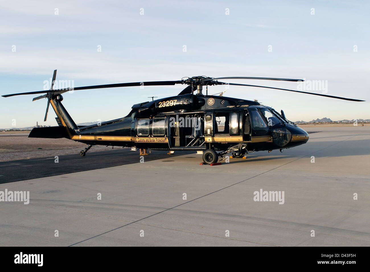 U.S. Customs & Border Protection agents, alongside Blackhawk ...