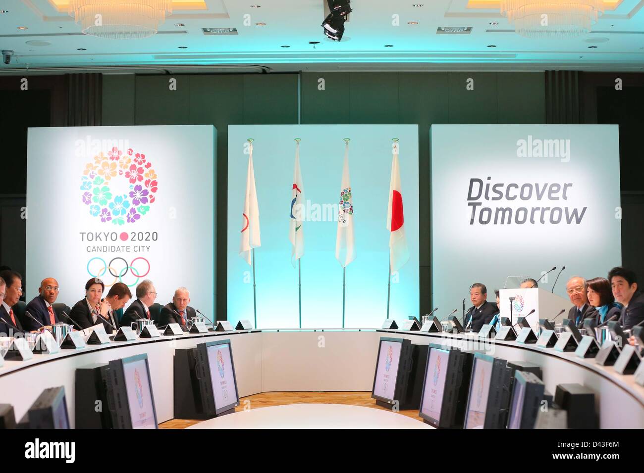 (L-R) IOC Evaluation Commission member, Tokyo 2020 Bid Committee member ...