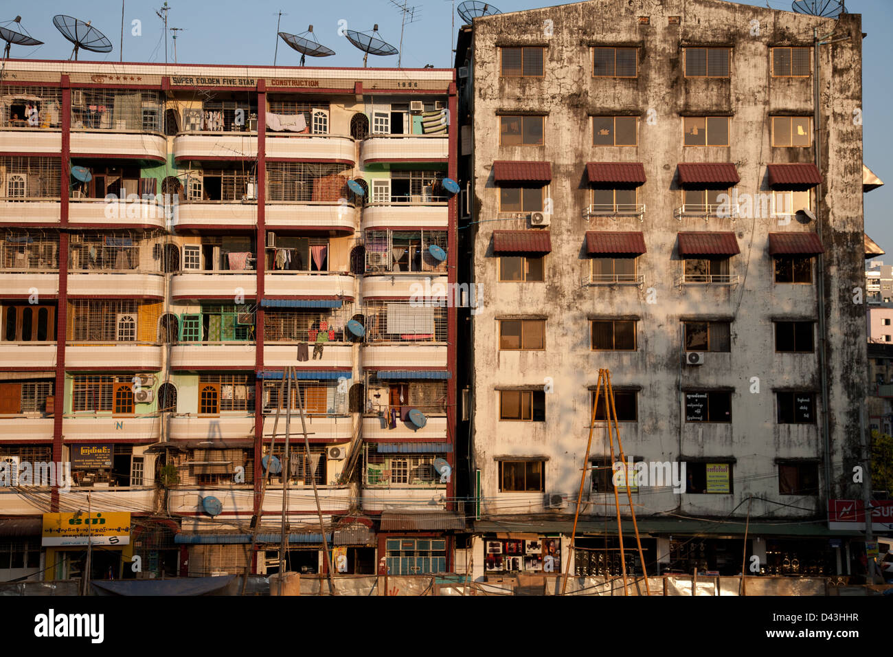 Downtown Yangon apartment building Stock Photo - Alamy