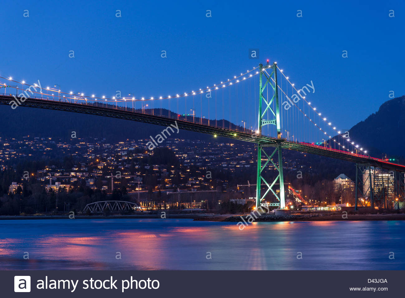 Lions Gate Bridge Vancouver Stock Photos & Lions Gate Bridge Vancouver ...