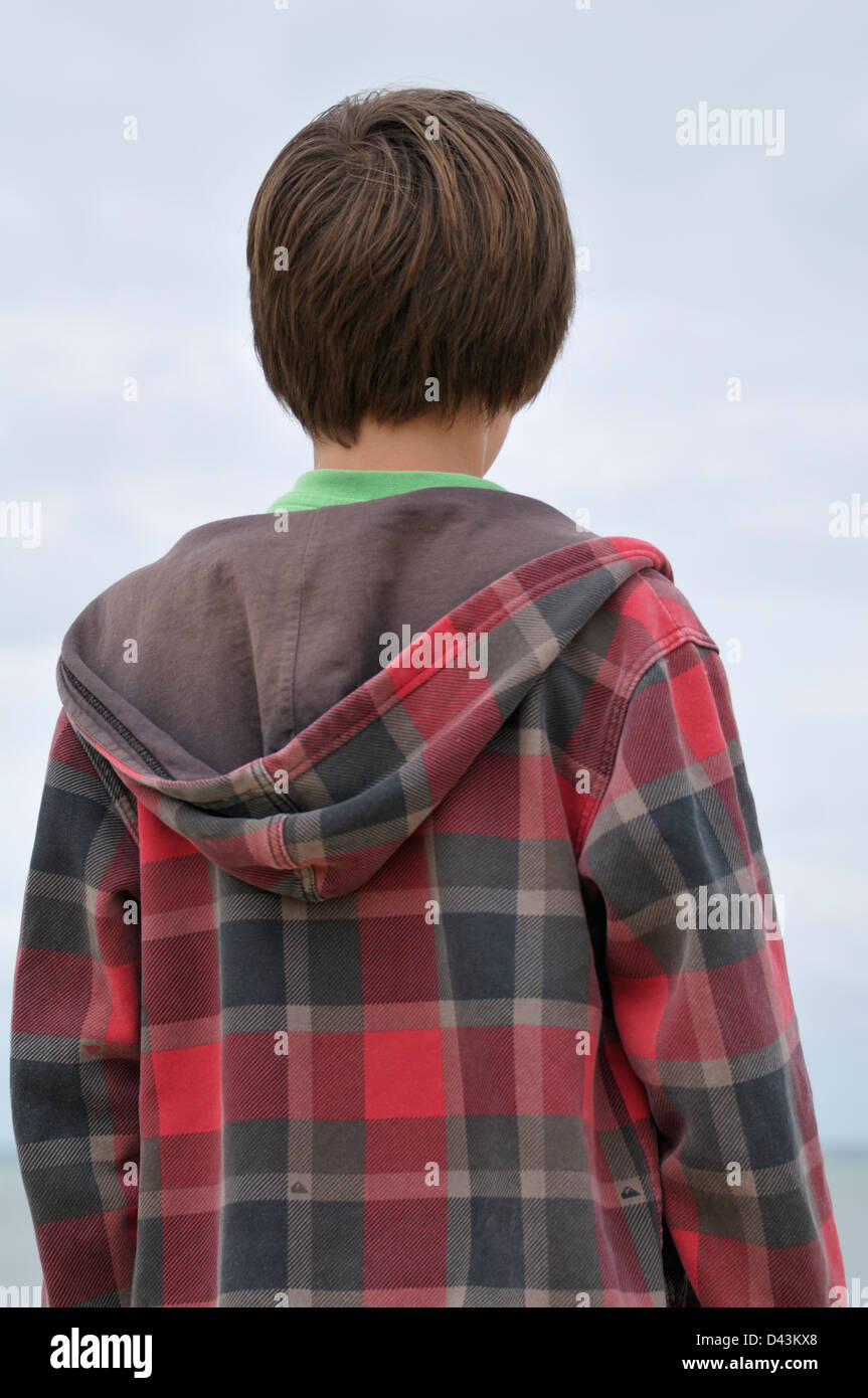 10 year old boy rear view hi-res stock photography and images - Alamy