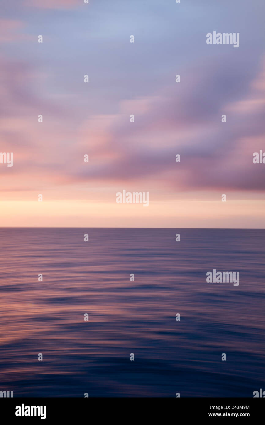 Ocean scenic hi-res stock photography and images - Alamy