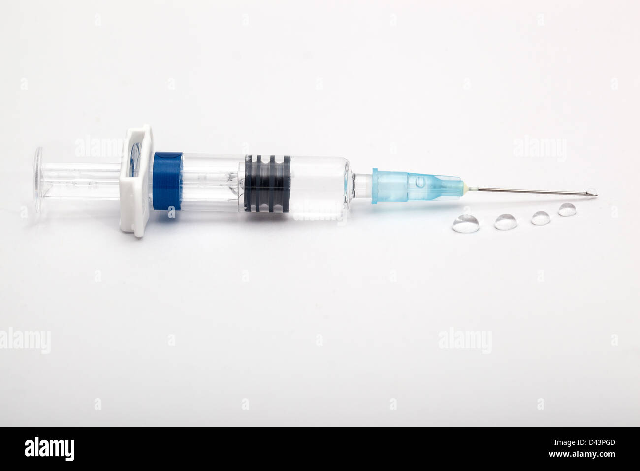 Injection serum hi-res stock photography and images - Alamy