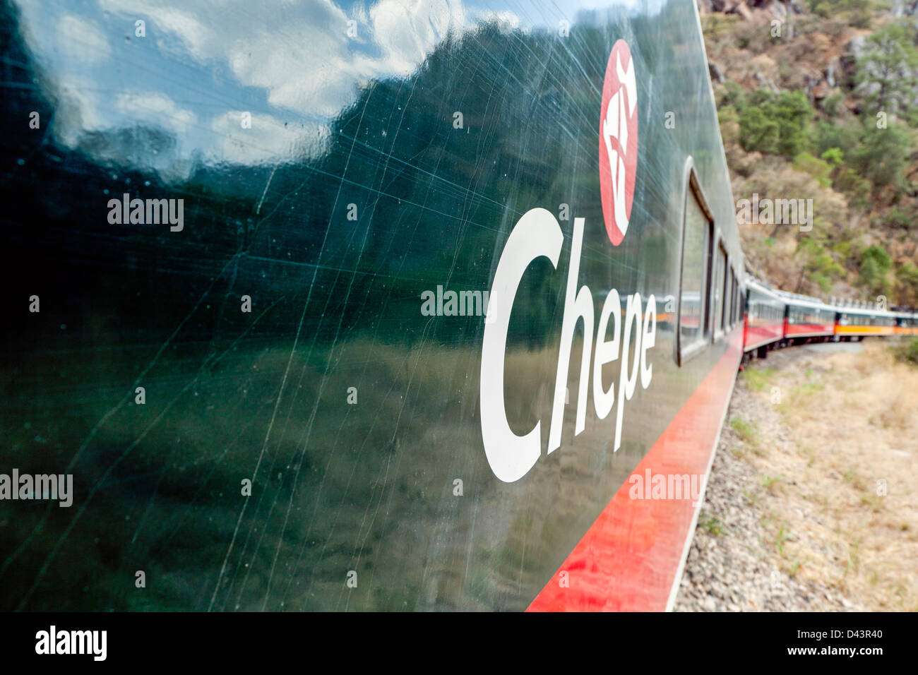 Copper canyon train in Mexico that connects Chihuahua to Los Mochis ...