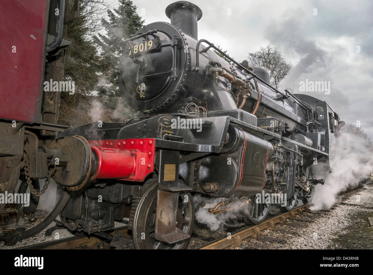 Standard class 2 hi-res stock photography and images - Alamy