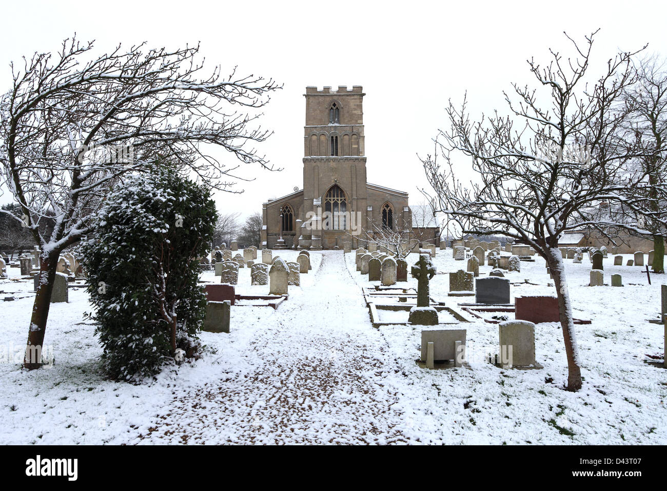 Winter snow, St Peters parish church, Maxey village, Cambridgeshire ...