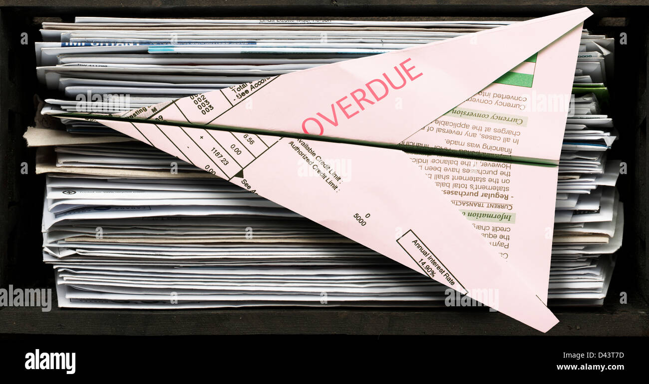 Billing paper hi-res stock photography and images - Alamy