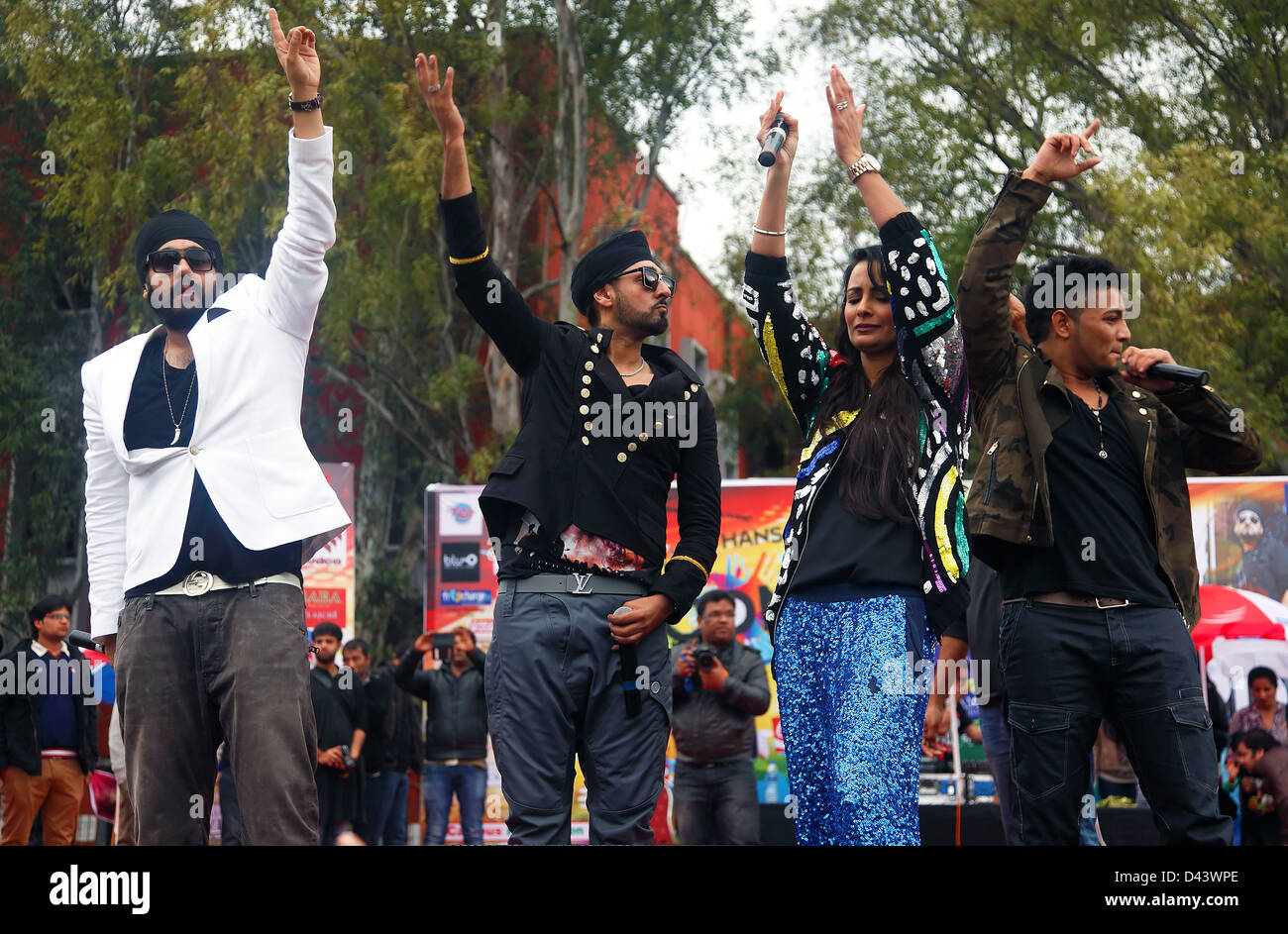People having fun at a concert Stock Photo - Alamy