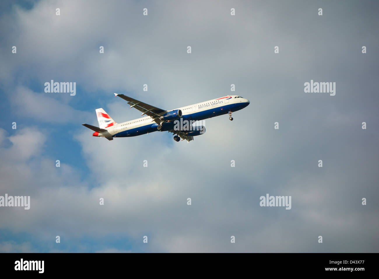 British airways airplane airbus a321 landing Stock Photo - Alamy