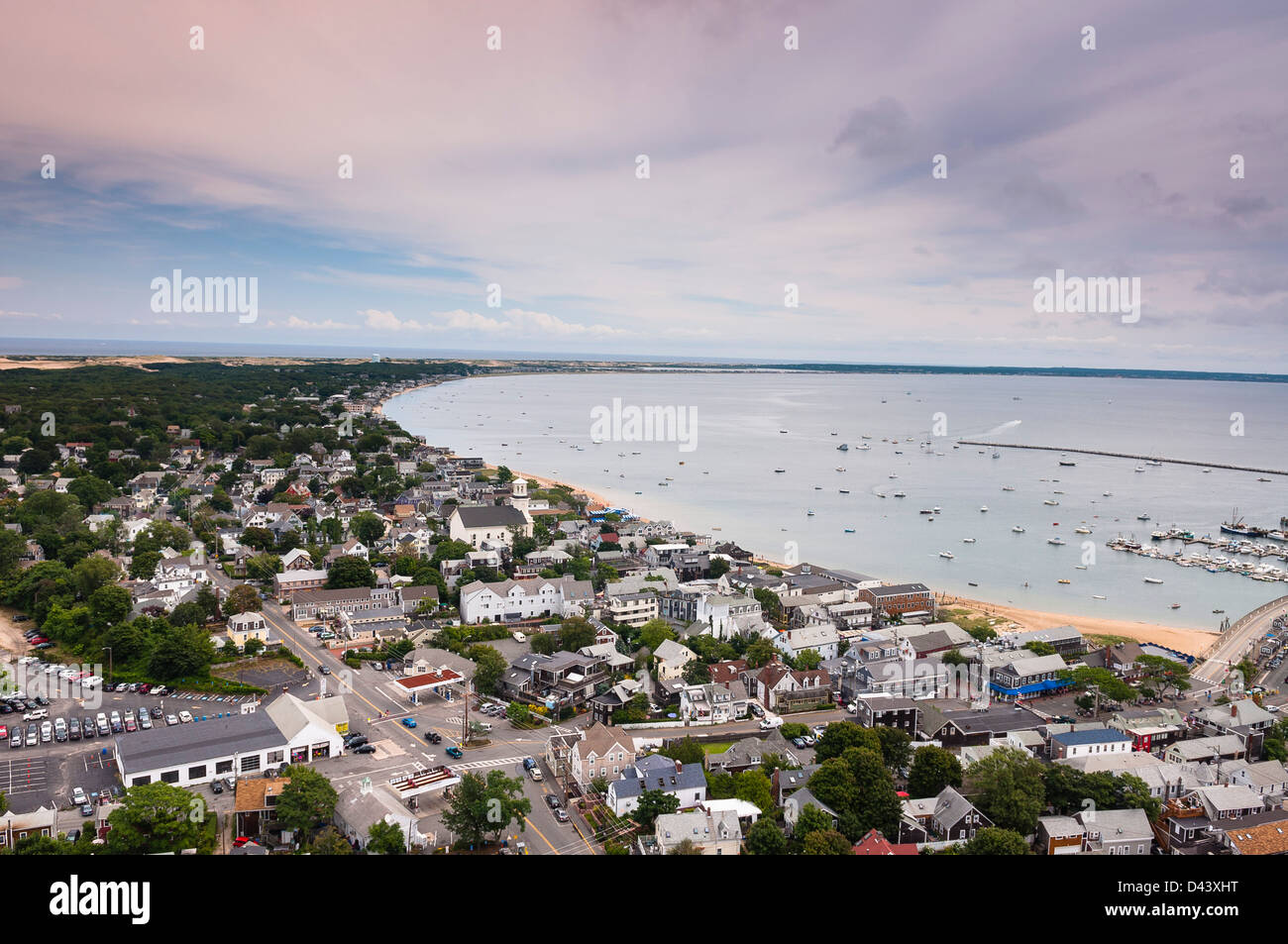 Provincetown waterfront building hi-res stock photography and images ...