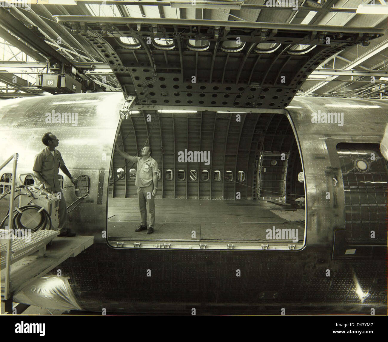 The McDonnell Douglas DC-10 is a wide-body, three-engine jet airliner ...