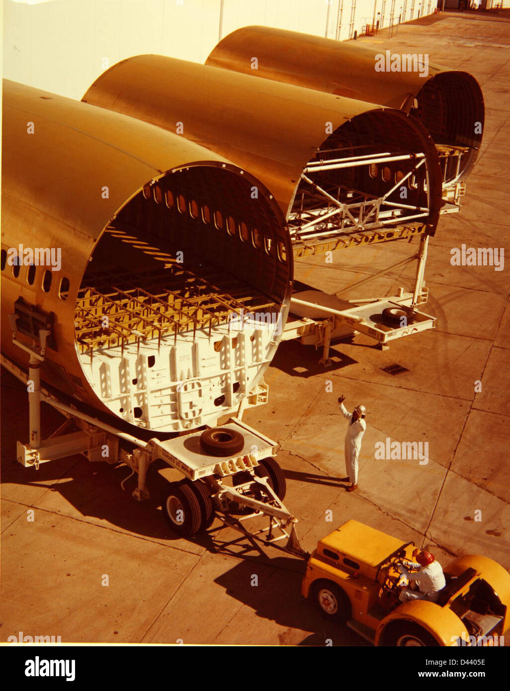 The McDonnell Douglas DC-10 is a wide-body, three-engine jet airliner ...