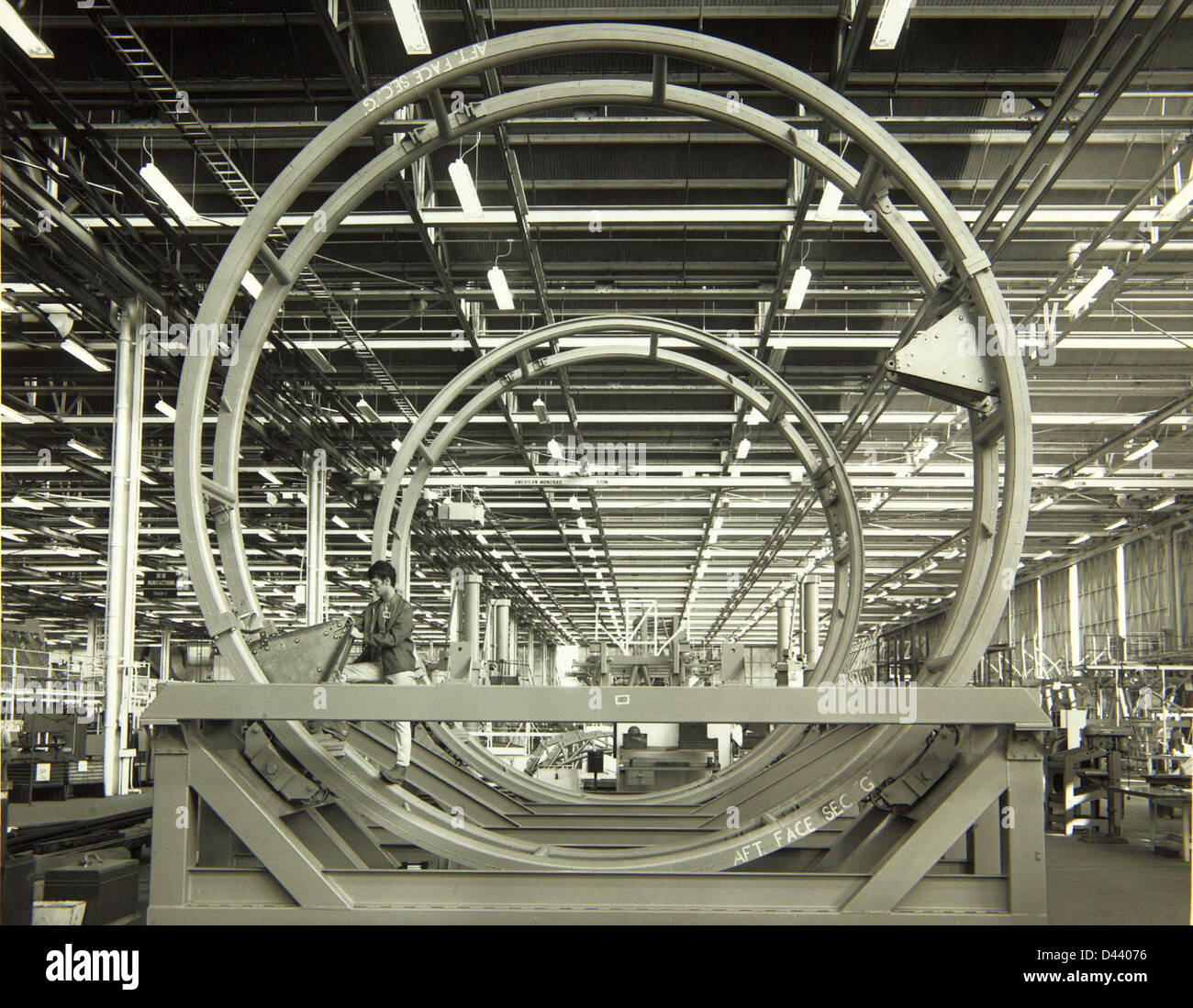 Douglas dc 10 1970s hi-res stock photography and images - Alamy