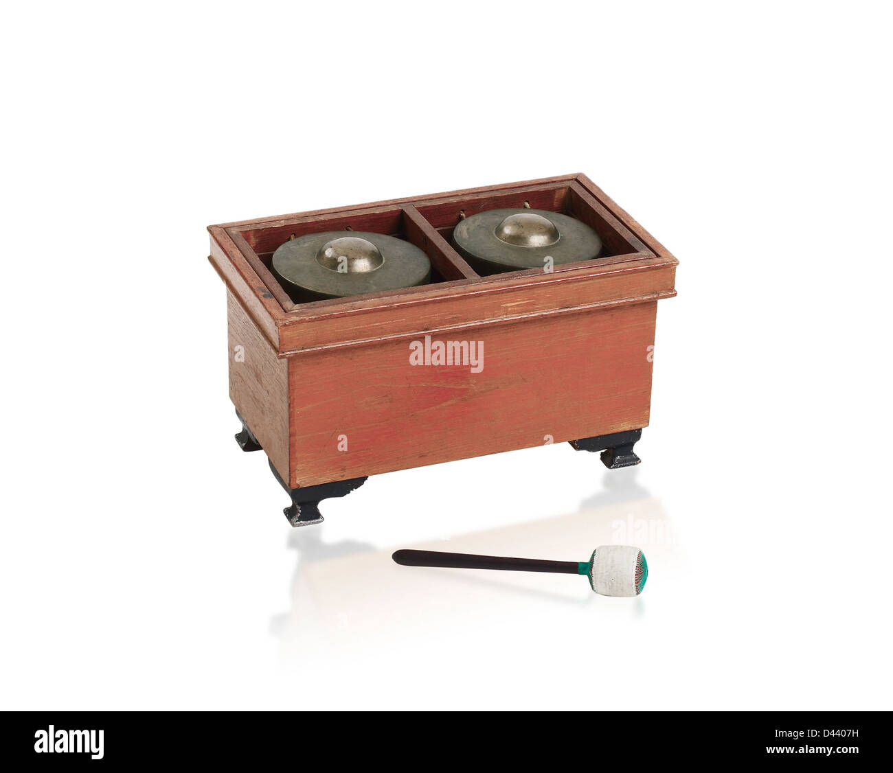 Music notes on round Cut Out Stock Images & Pictures - Alamy