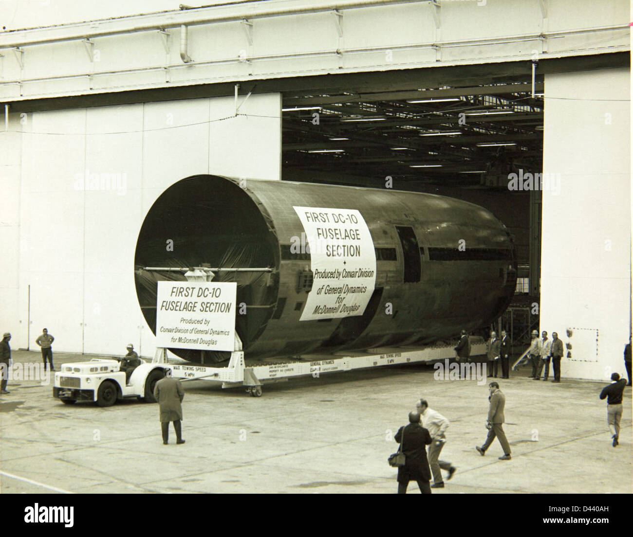 The McDonnell Douglas DC-10 is a wide-body, three-engine commercial jet ...