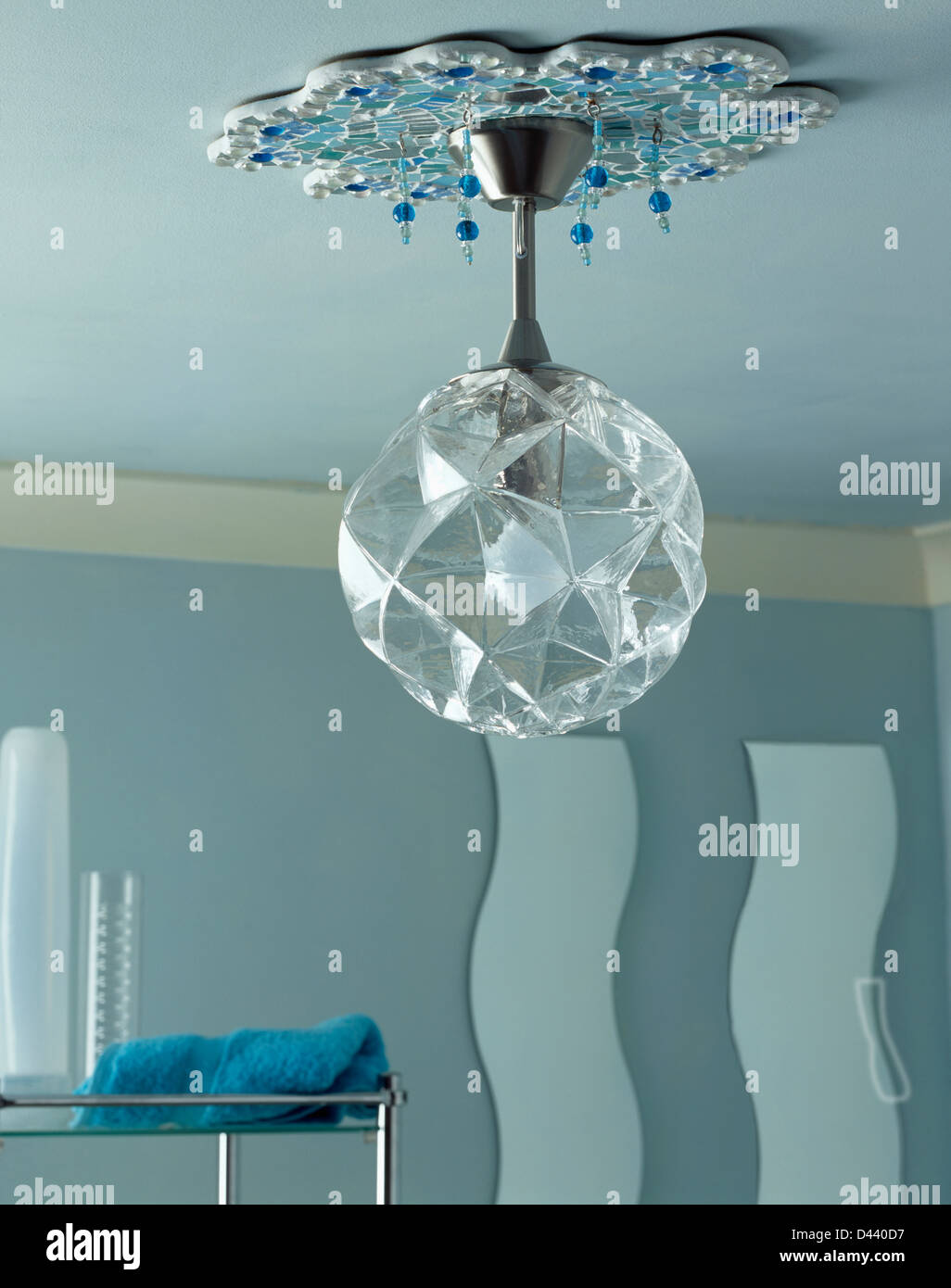 Faceted glass hi-res stock photography and images - Alamy