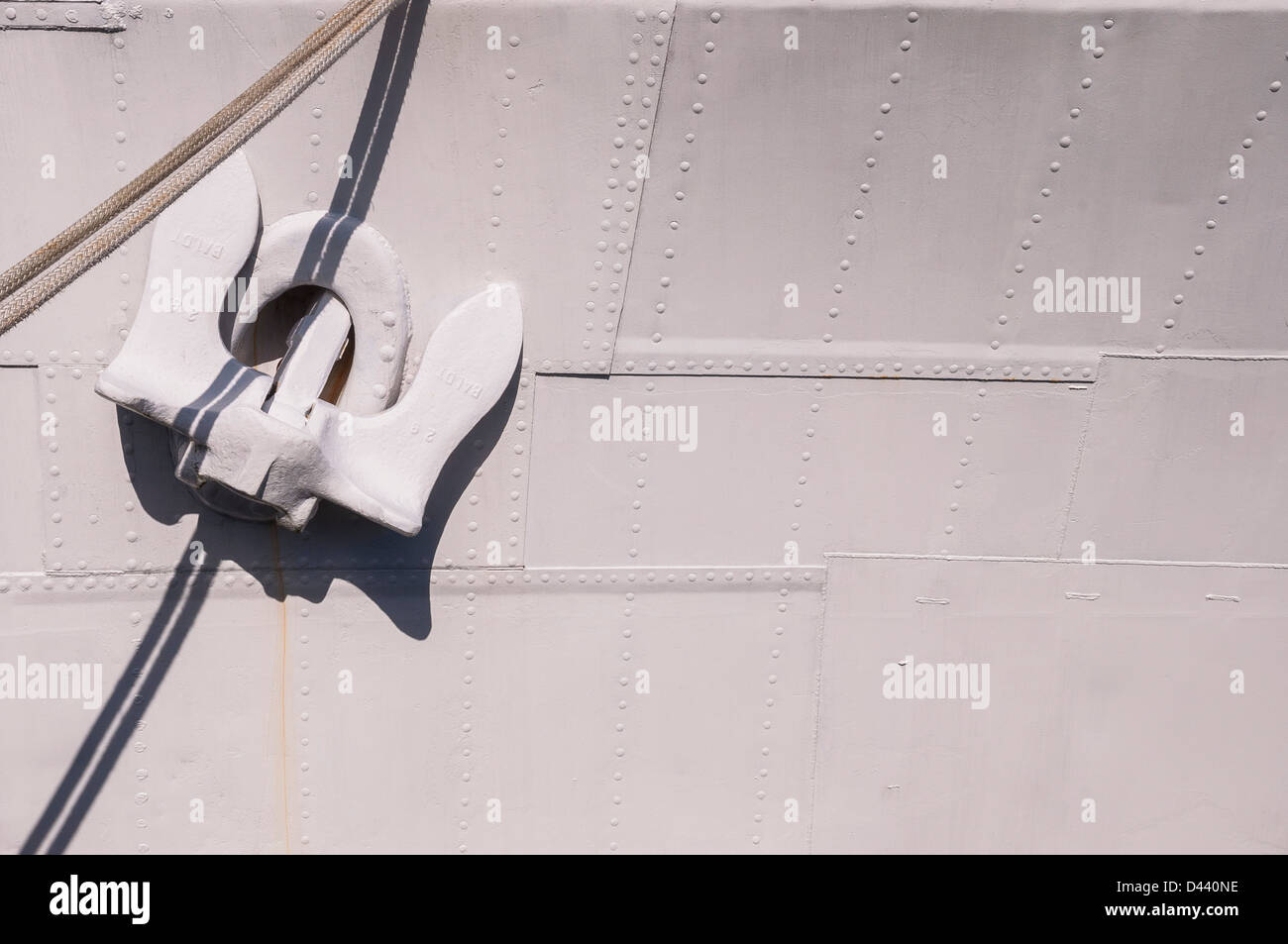 Boat anchor hi-res stock photography and images - Alamy