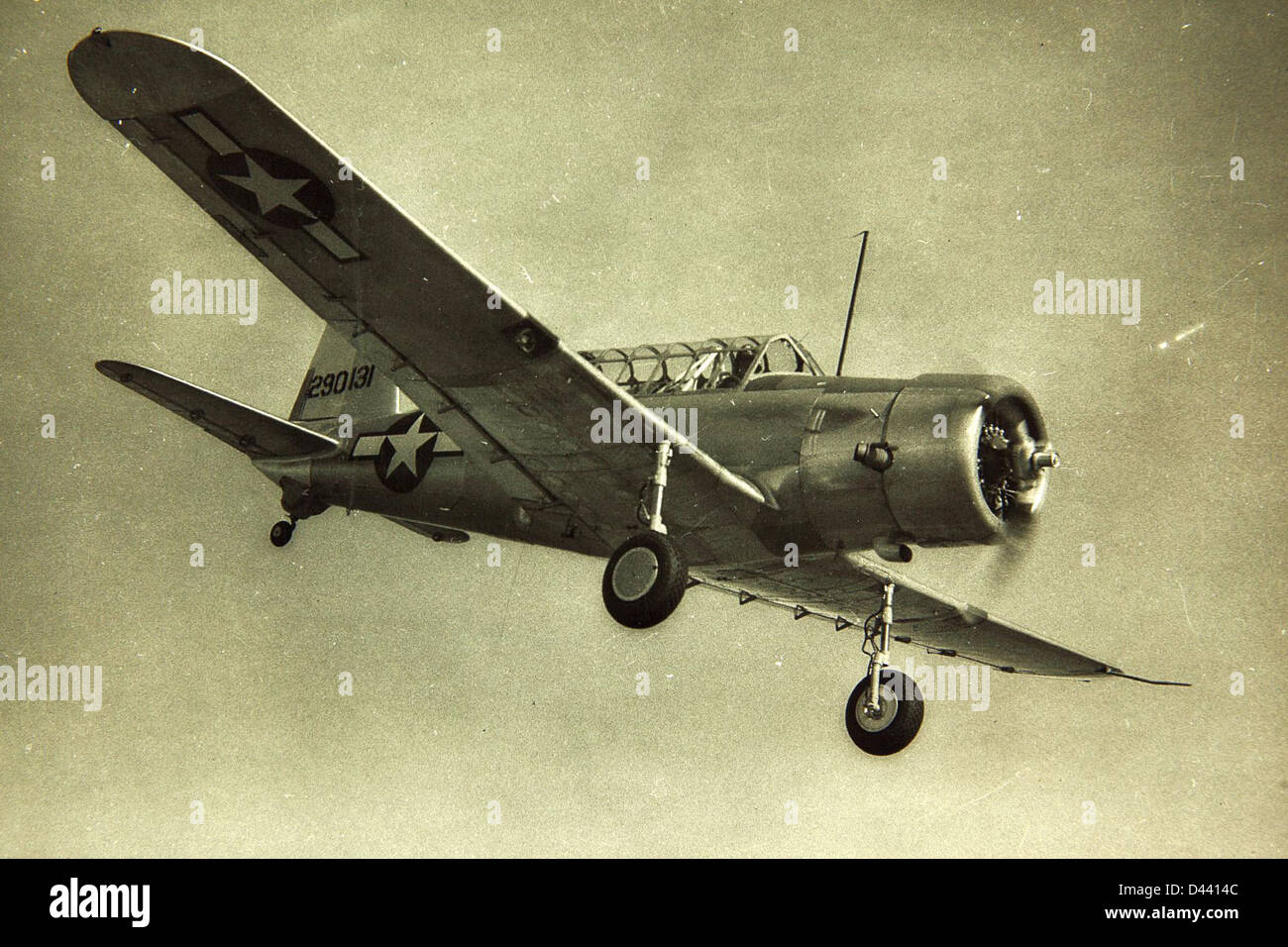 The Vultee BT-13 Valiant was an American trainer aircraft used during ...