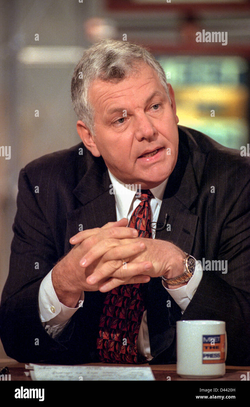 Conservative author and leader of Empower America, William Bennett ...