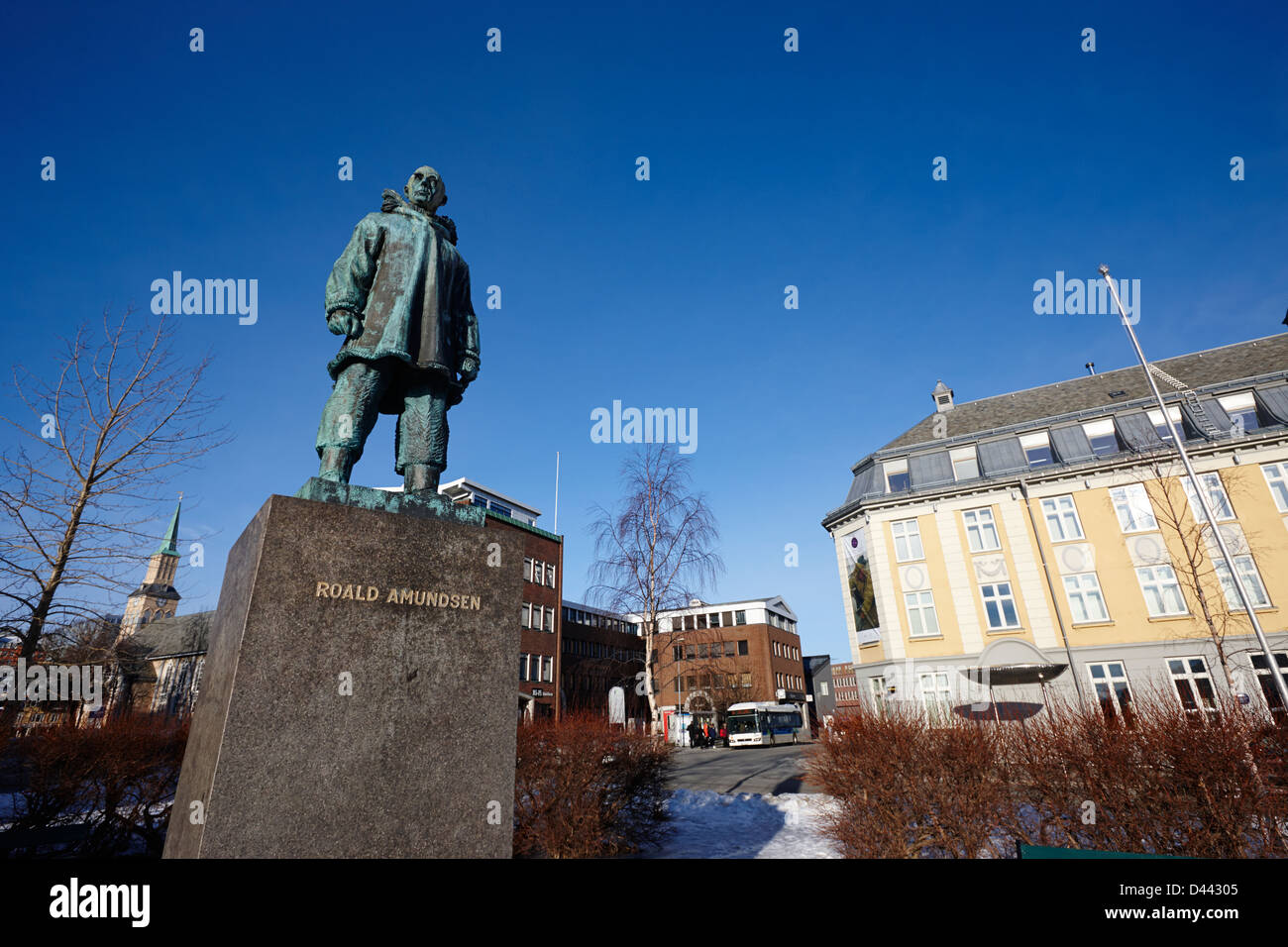 Roald amundsen statue hi-res stock photography and images - Alamy
