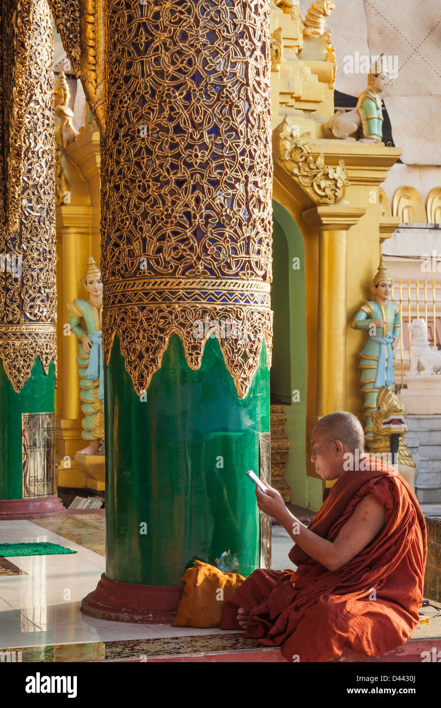 Myanmar, Yangon, Shwedagon Pagoda, Monk Stock Photo - Alamy