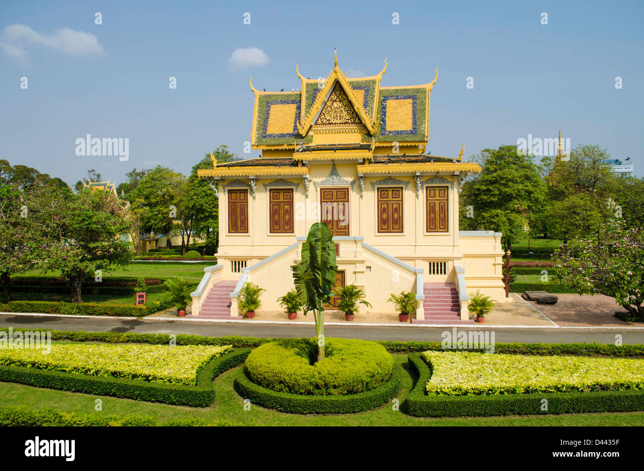The Silver Pagoda in Phnom Penh, Cambodia Stock Photo - Alamy