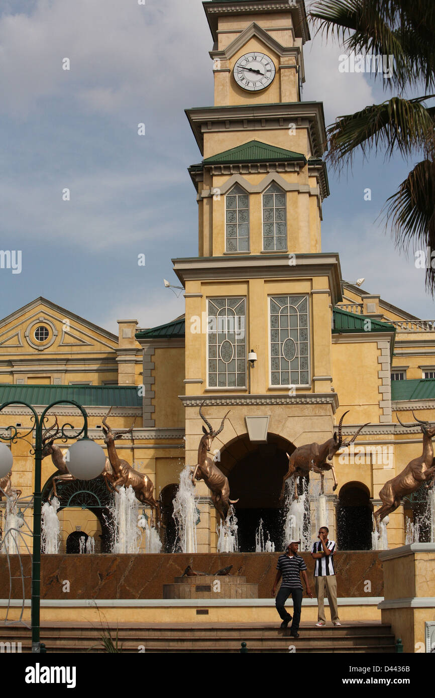 Rotary clock tower hi-res stock photography and images - Alamy