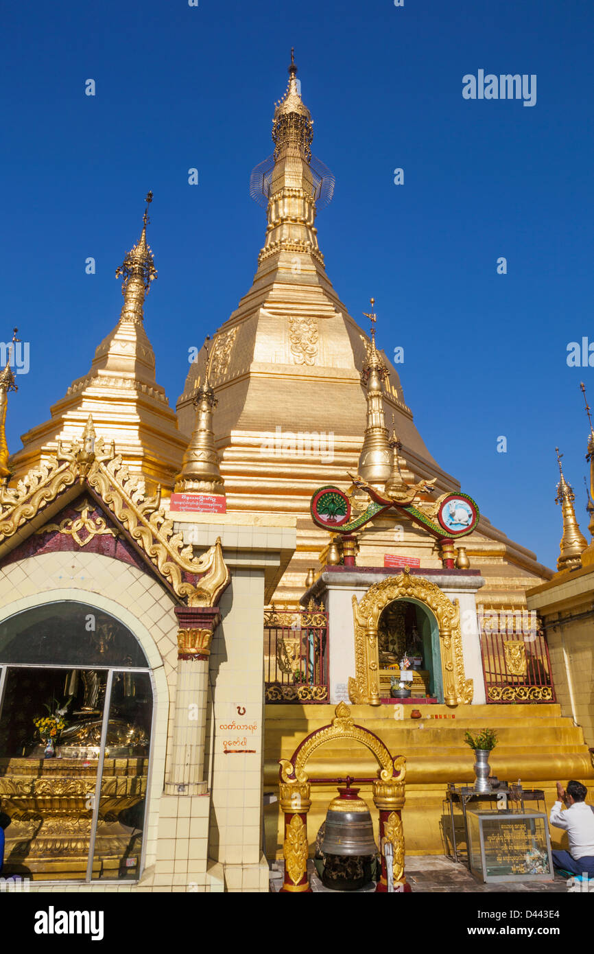 Myanmar, Yangon, Sule Pagoda Stock Photo - Alamy
