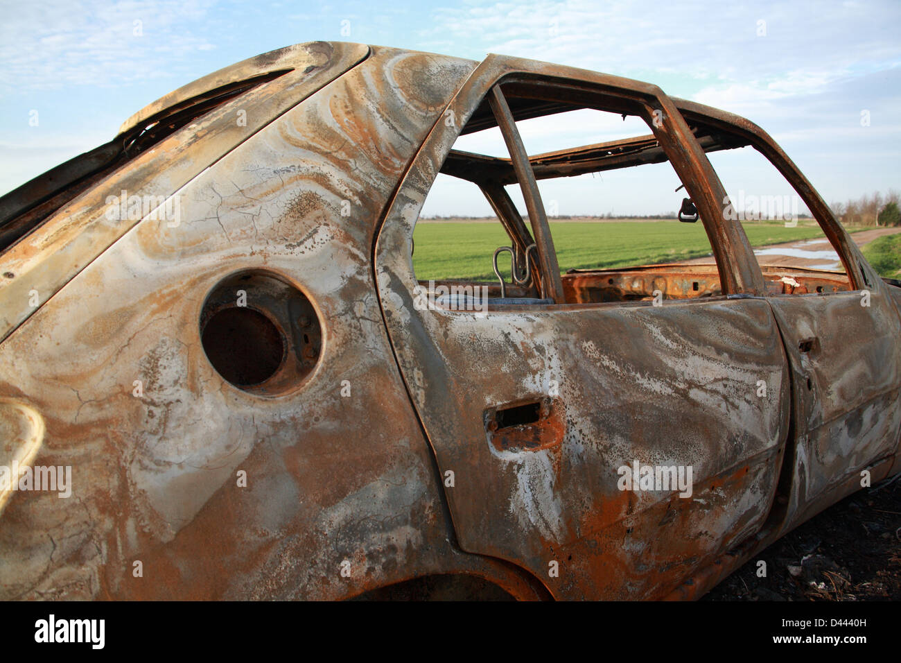 Burnt out car Stock Photo - Alamy