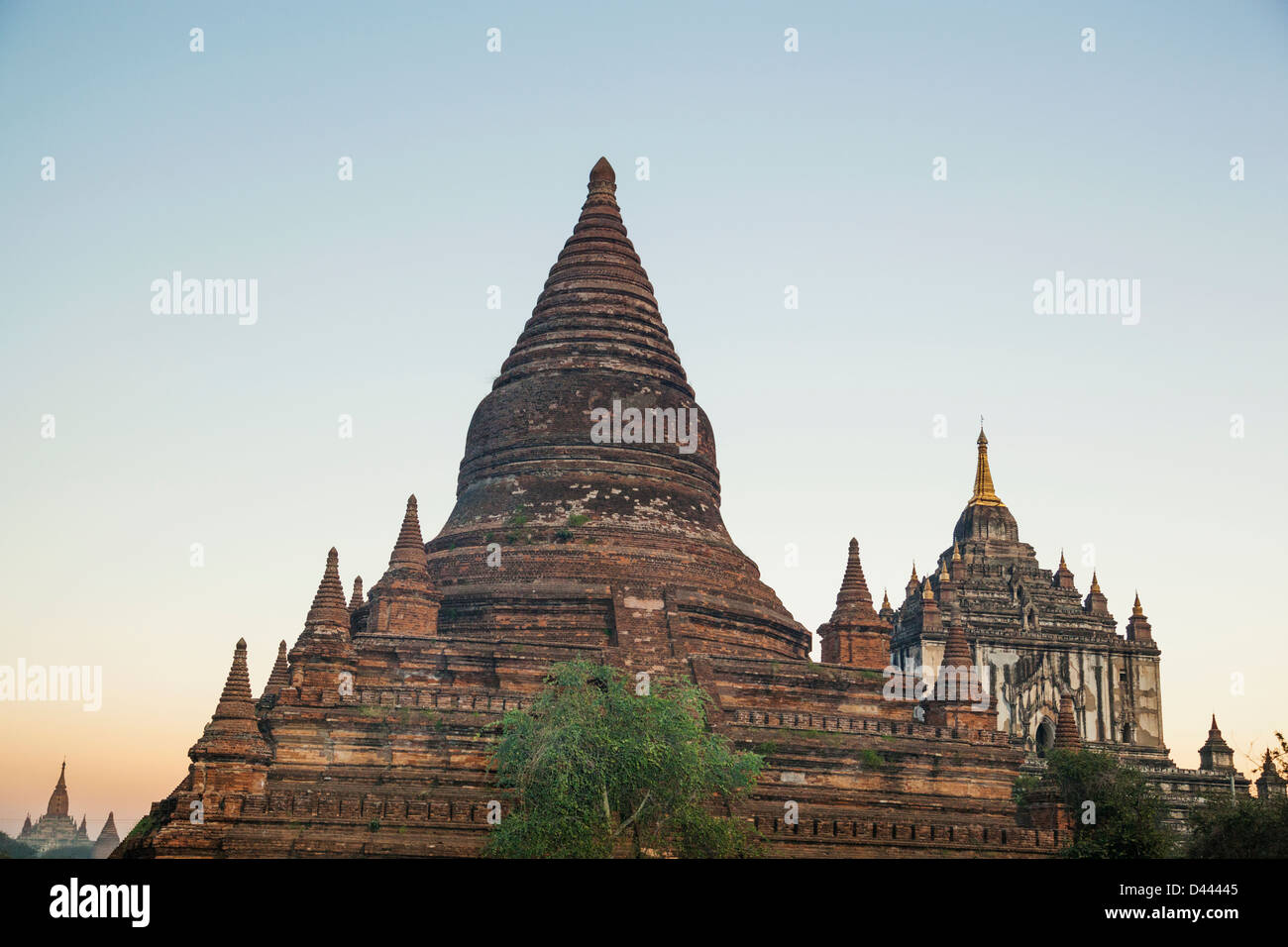 Myanmar, Bagan, Thatbyinnyu Temple Stock Photo - Alamy