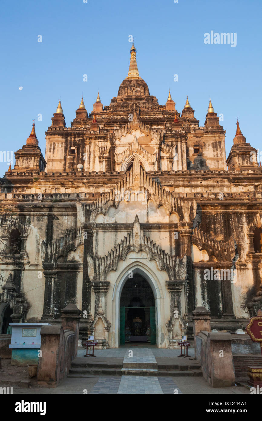 Myanmar, Bagan, Thatbyinnyu Temple Stock Photo - Alamy
