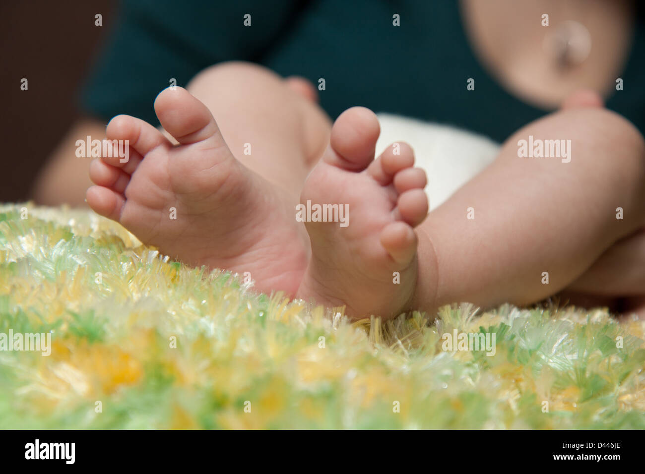 baby feet toes close up Stock Photo - Alamy