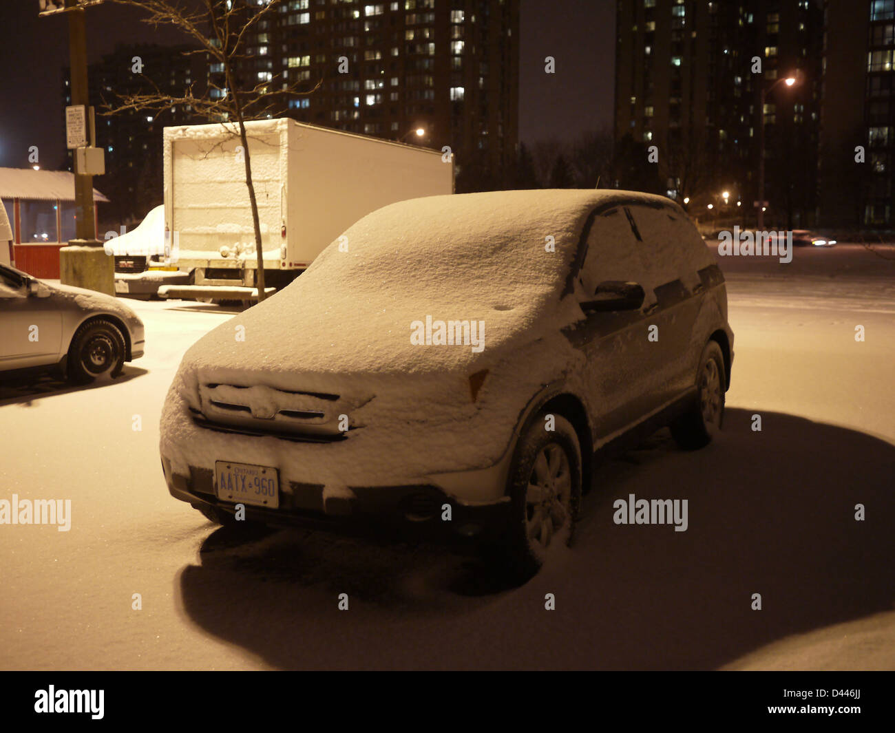 snow cover car outdoor night parking lot Stock Photo - Alamy
