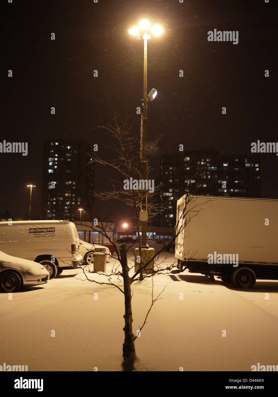 Light by night hi-res stock photography and images - Alamy