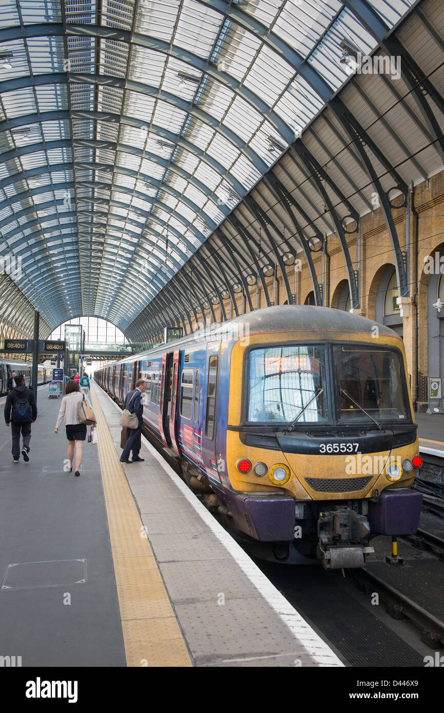 Class 365 train hi-res stock photography and images - Alamy