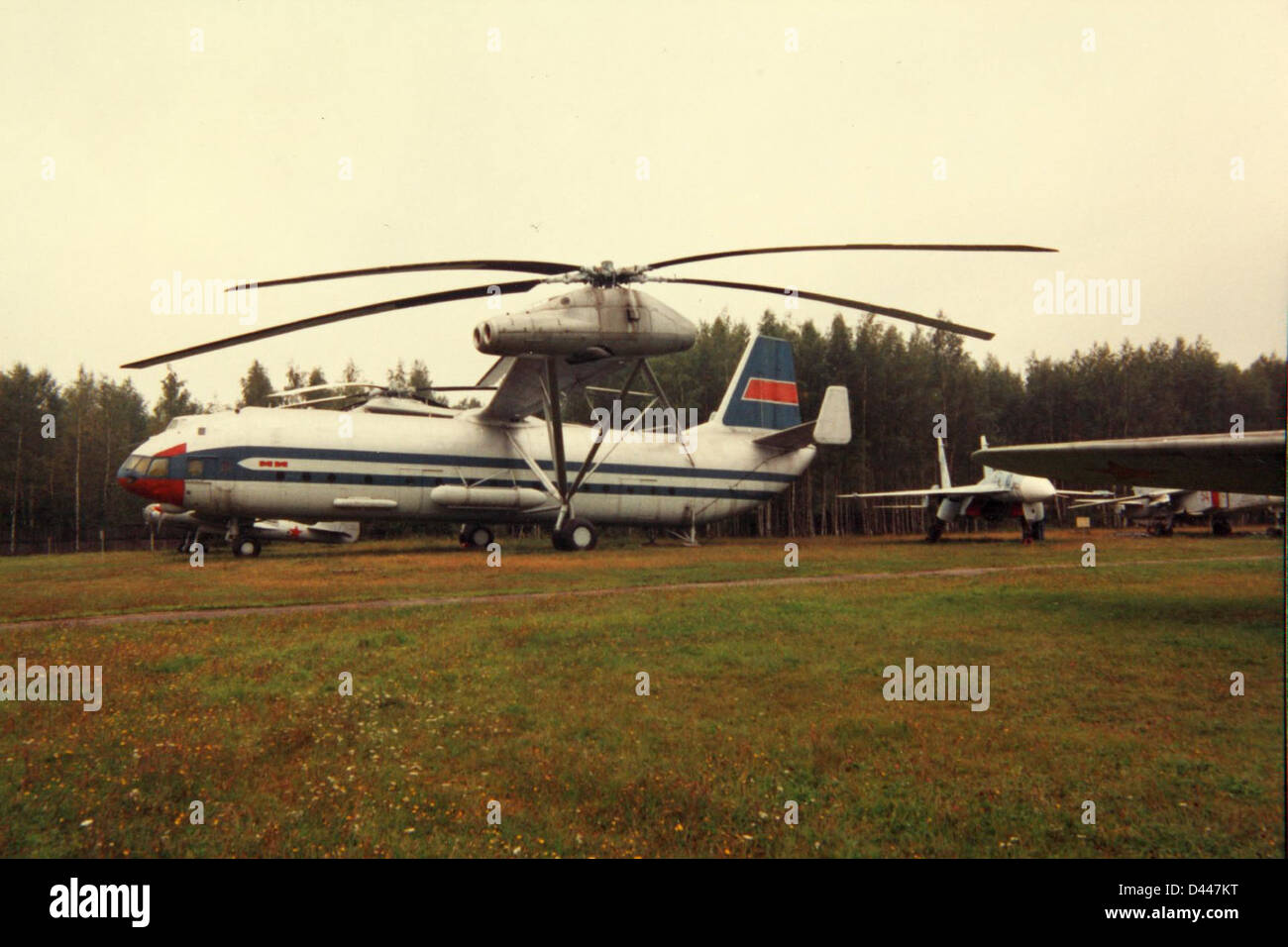 The Mil Mi-12, also known as 'Homer,' is a Soviet heavy-lift helicopter ...