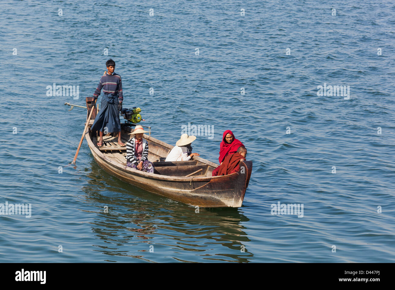 Myanmar, Bagan, Boat Crossing the Ayeyarwady River Stock Photo - Alamy