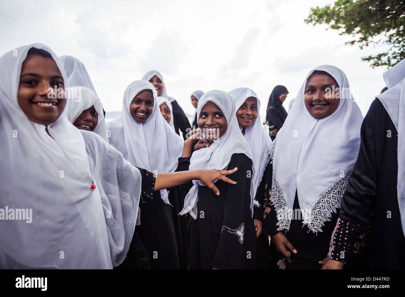 Sri lankan muslim hi-res stock photography and images - Alamy