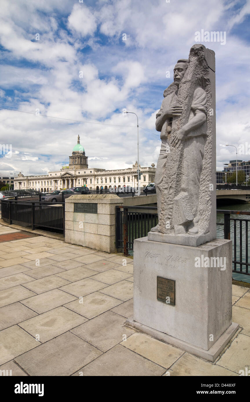 Custom house dublin sculpture hi-res stock photography and images - Alamy