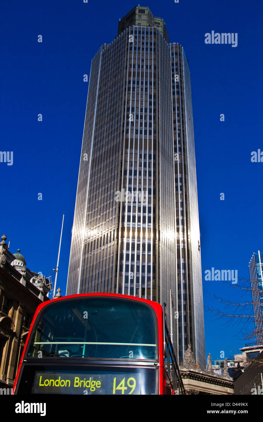 Bus route 149 hi-res stock photography and images - Alamy