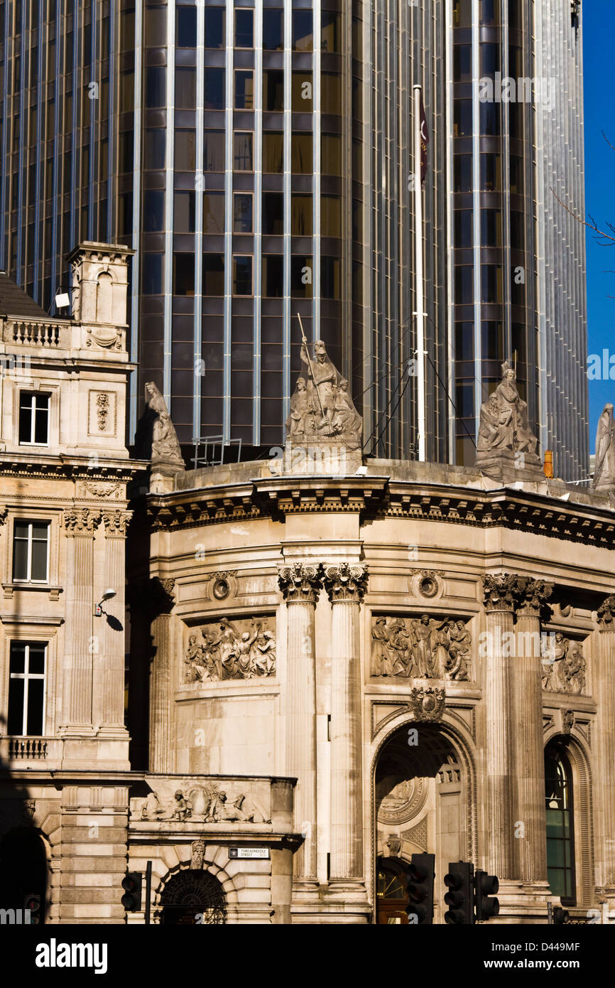 Banking hall london hi-res stock photography and images - Alamy