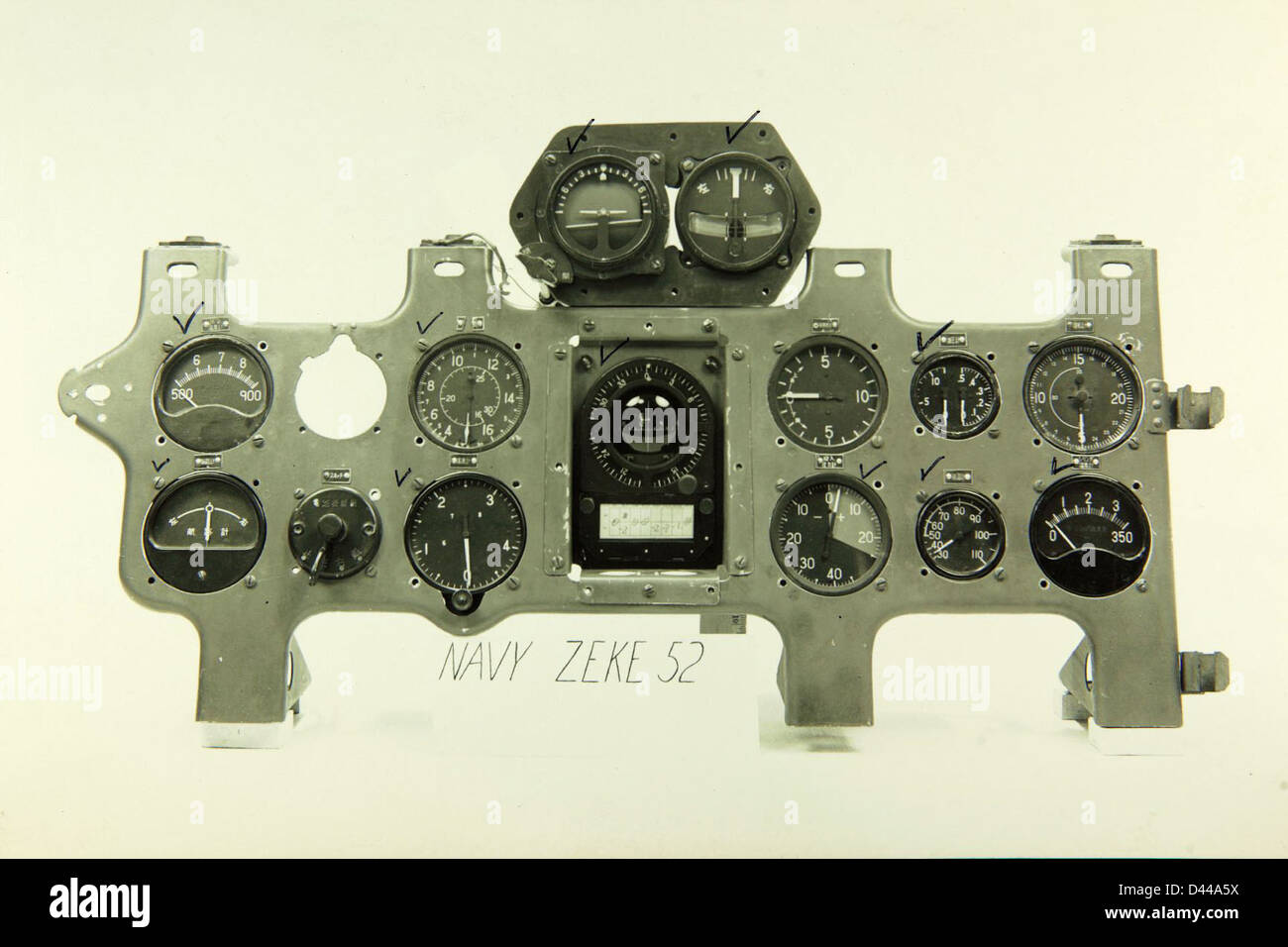 Mitsubishi a6m5 zero fighter hi-res stock photography and images - Alamy