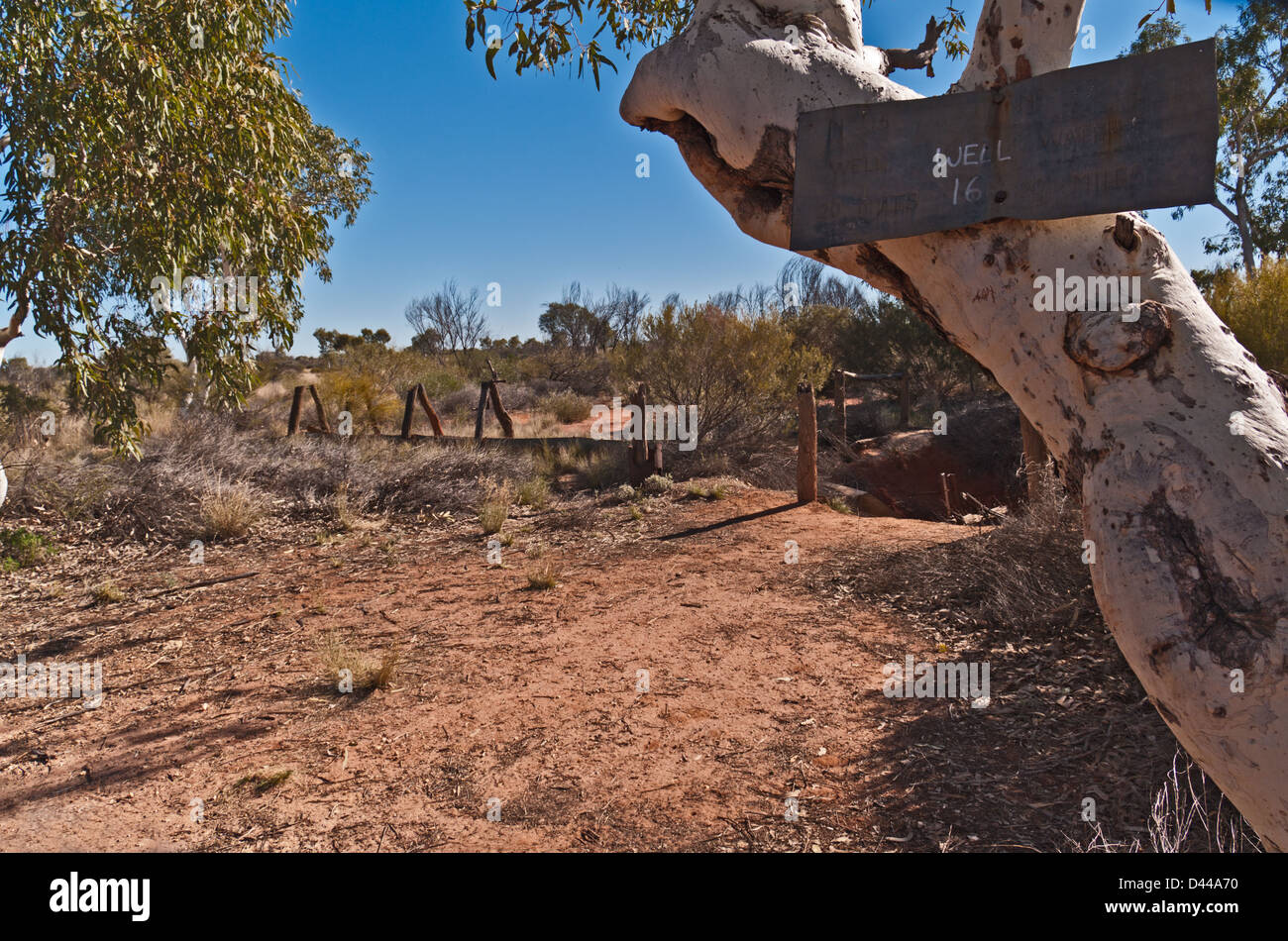 WELL 16, CANNING STOCK ROUTE, WESTERN AUSTRALIA, AUSTRALIA Stock Photo ...
