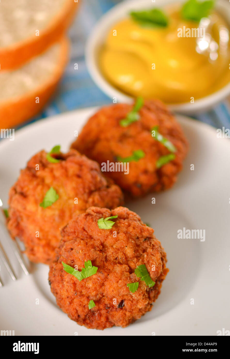 White balls on plate hi-res stock photography and images - Alamy