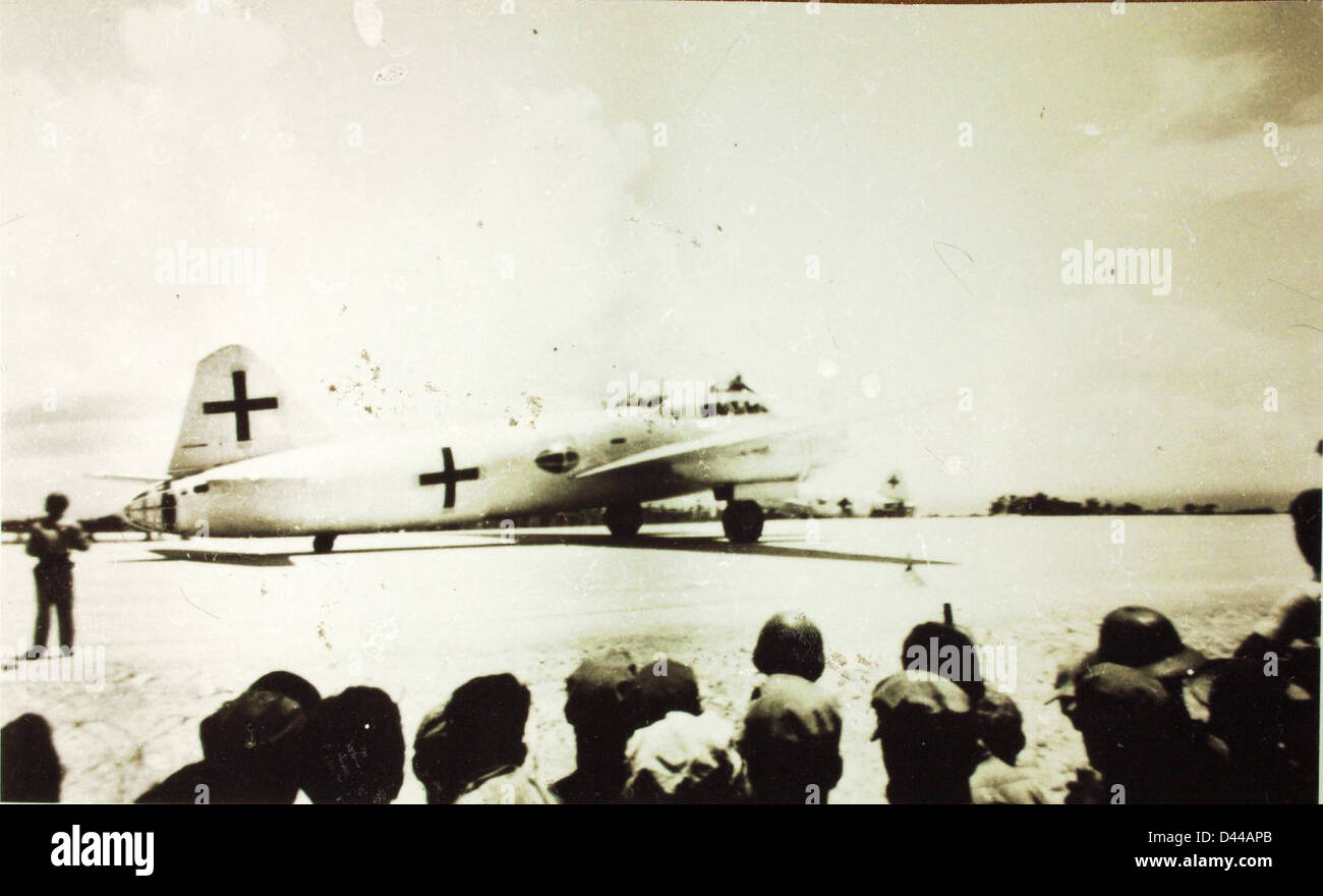 Mitsubishi g4m betty hi-res stock photography and images - Alamy