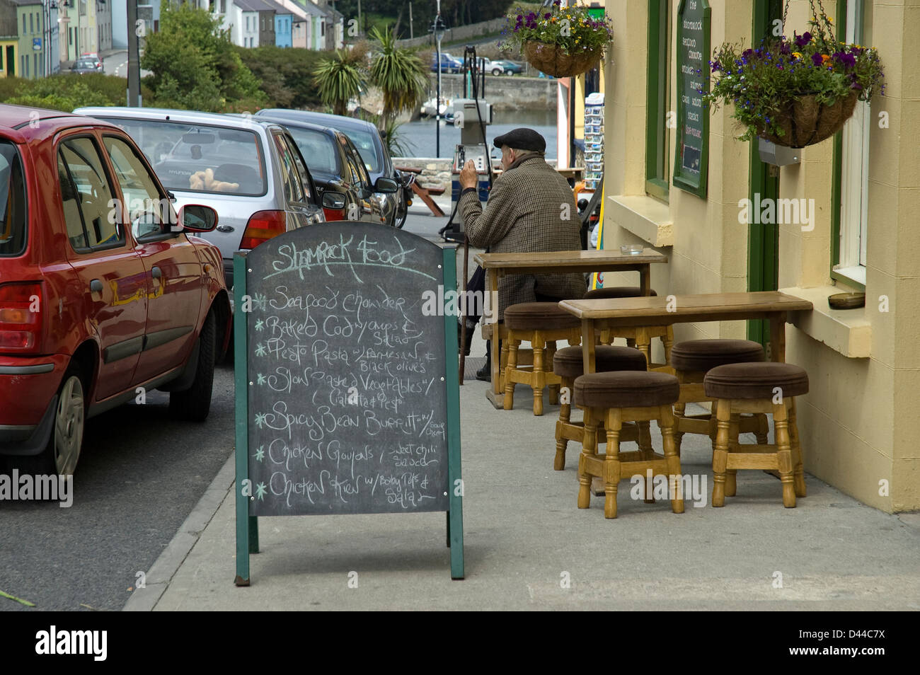 Roundstone Village and Harbour, Connemara, Co Galway, Ireland Stock ...