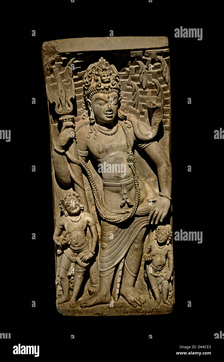 Dvarapala ( door or gate guardian Warrior ) Shamalaji Gujargat 6th ...