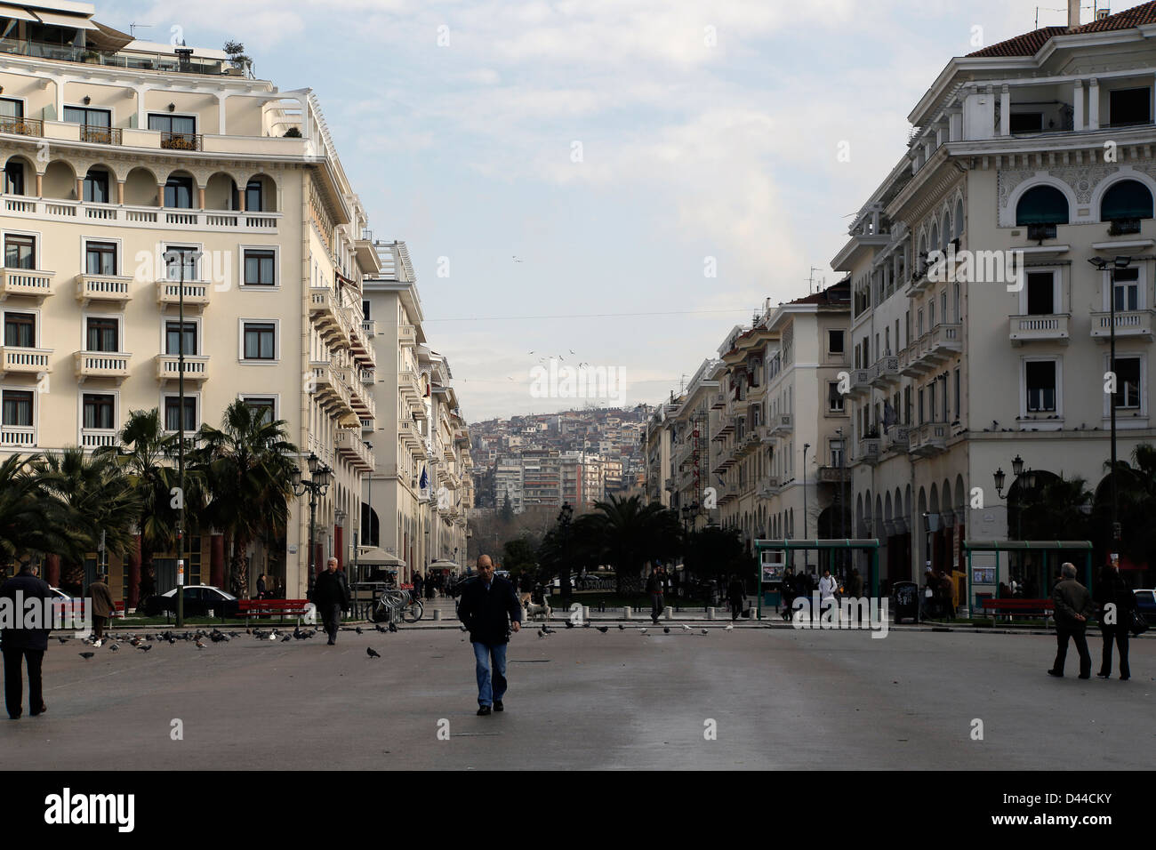 Aristotelous (Aristotle) square, Thessaloniki, Greece Stock Photo - Alamy